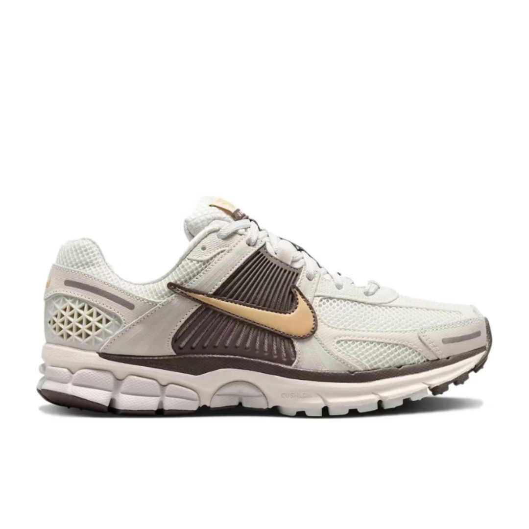 Nike Zoom Vomero 5 Light Bone Ironstone - KICKS ZONE